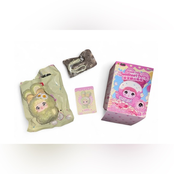 Nommi Sweetheart Bunny | Toys | New Sweetheart Nommi Plush Mint Cream ...